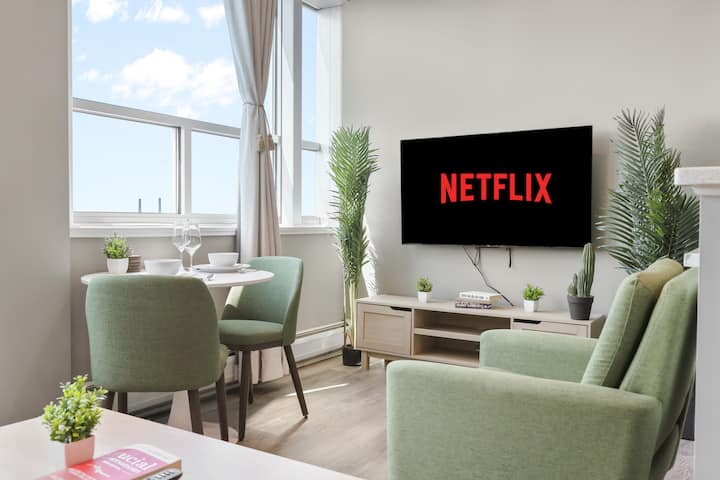 1br • City View • Huntington • King Bed • 2 Tvs - Cleveland, OH