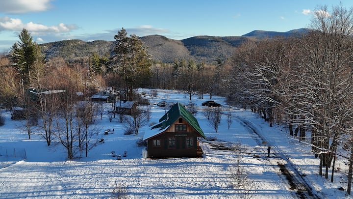Farmstand Guest House On Hobby Farm - Adirondack Mountains