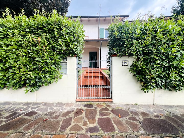Comfort Stay Near Sassuolo Hospital + Bags Storage - Maranello
