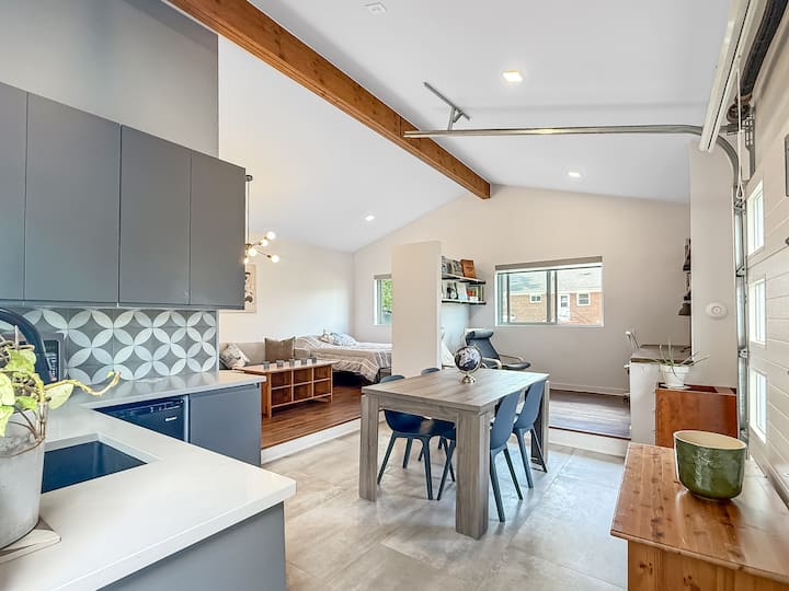 Tranquil Guesthouse Retreat - Alexandria, VA