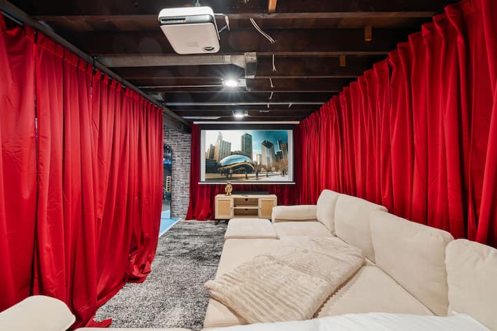 Movie Theater|hot Tub|game Room|fits 16|arcade|gym - Chicago, IL