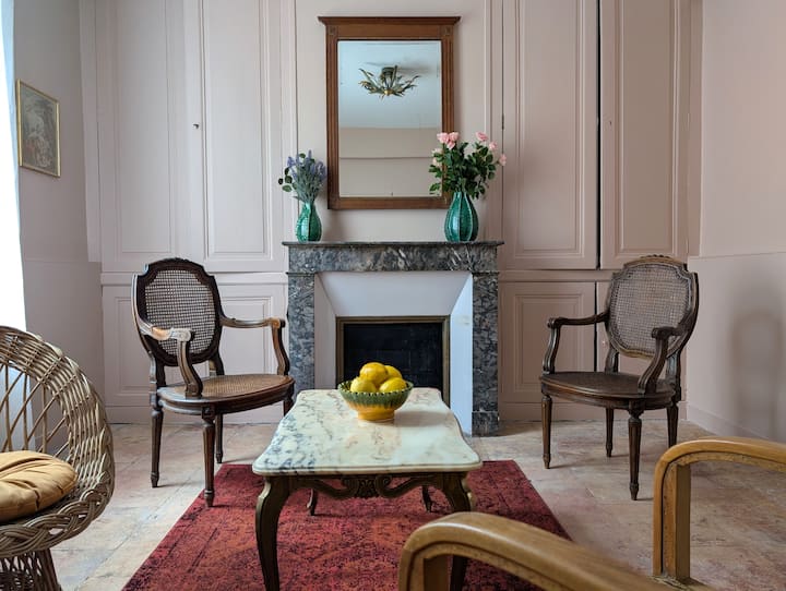 Le Pavillon Royal, Le Calme En Plein Cœur De Ville - Amboise