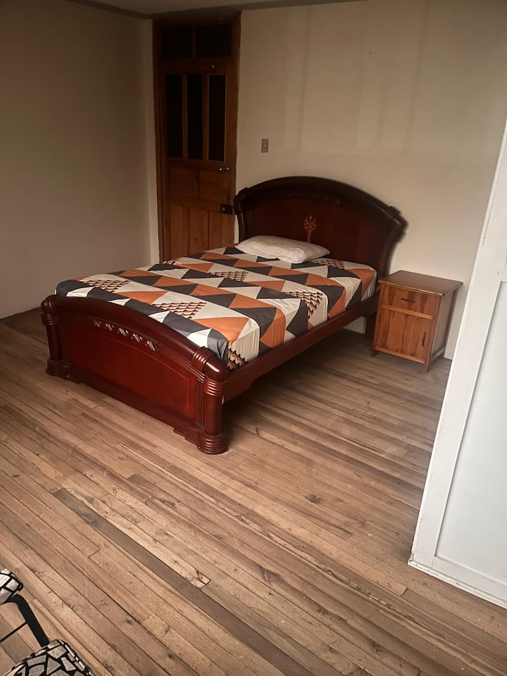 Mini Departamento Céntrico Corazón De Salcedo - Cotopaxi