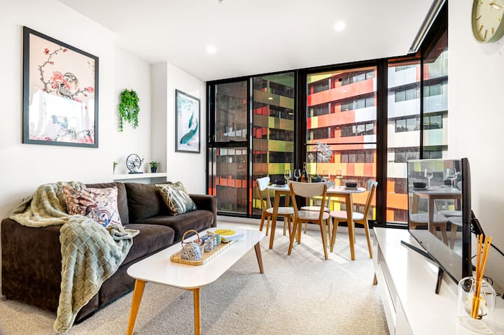 Japanese 2br Sanctuary W/ Sky Deck & City Views - Richmond