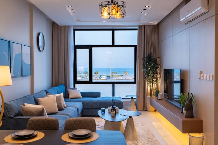 Exclusive Sea-view Luxury 3br Apt In Al-khobar - Dammam