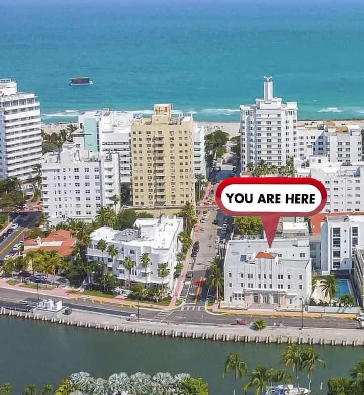 Sunny Studio Haven In Miami Beach - Miami Beach, FL