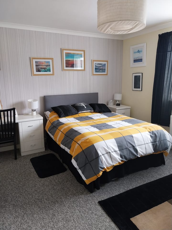 Large Double Room - Rosyth - Dunfermline