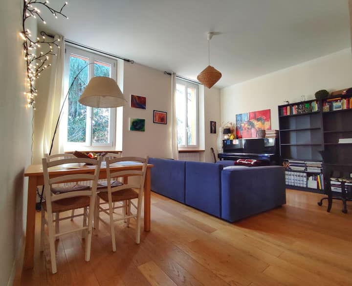 Elegant Et Chaleruex Apartement - Bolonia