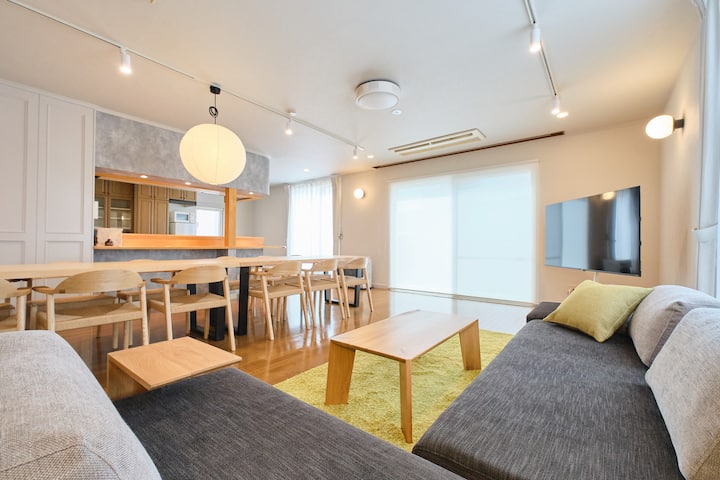 Zoo & Furano Great Access House, Projector, P3 - Asahikawa