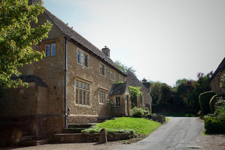 Spacious Cotswold Home | Perfect Christmas Escape - Moreton-in-Marsh