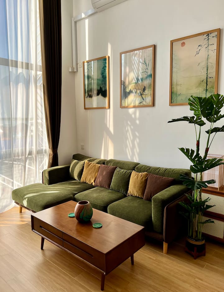 Beautiful Riverfront Loft Apartment (3a) - Phnom Penh