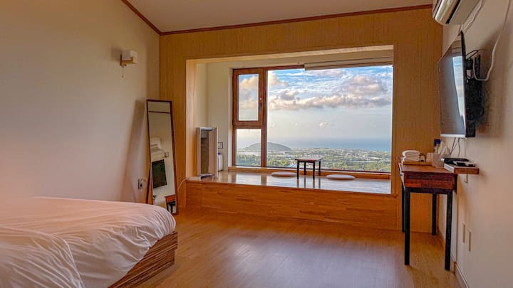 [해밀리조트] 애월 최고의 오션뷰ㅣ트윈베드ㅣ낭만불멍ㅣ감성바베큐ㅣ공항20분ㅣ디럭스오션 - Jeju-si