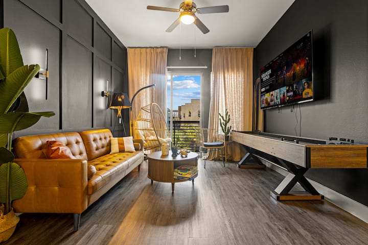 Luxury - 2br | King Suite | Shuffleboard | Pool - Dallas, TX