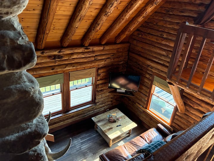 Log Cabin In Waynesville, Oh - Waynesville, OH