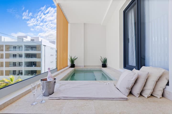 Newest Luxury Beach Condo With Private Pool - Punta Cana