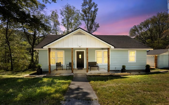 Pap’s Place - Nickajack Lake, TN