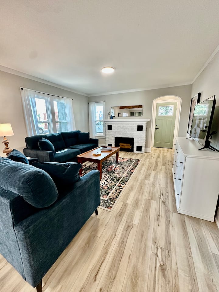 Bnb On Main - Maryville, MO