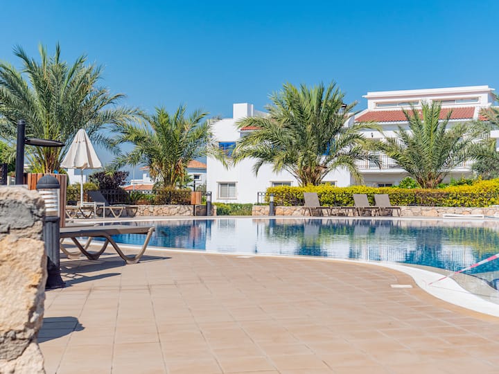 Holiday Atmosphere - Penthouse And Terrace - Girne