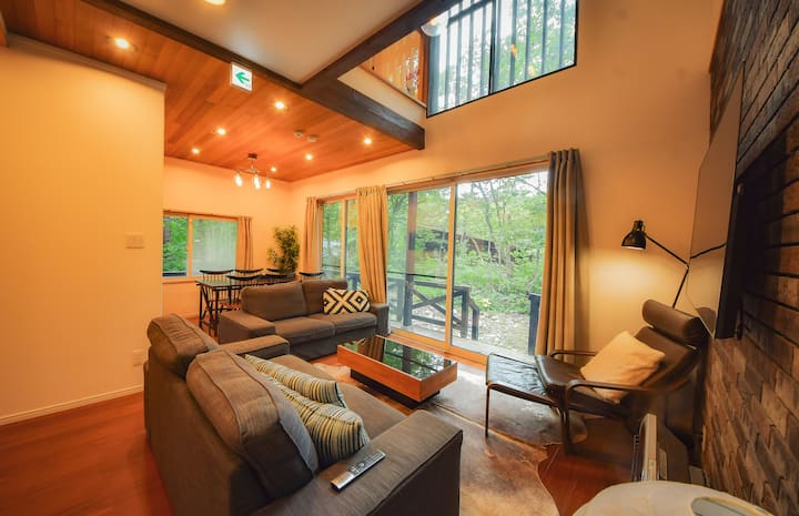Early Discount! 12 Min Walk To Echoland, 3 Bd Rms - Hakuba