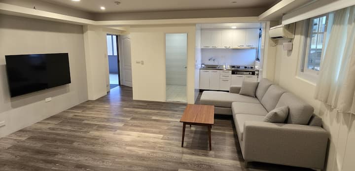 Mrt善導寺站：寧靜優雅，非常方便 - Taipei