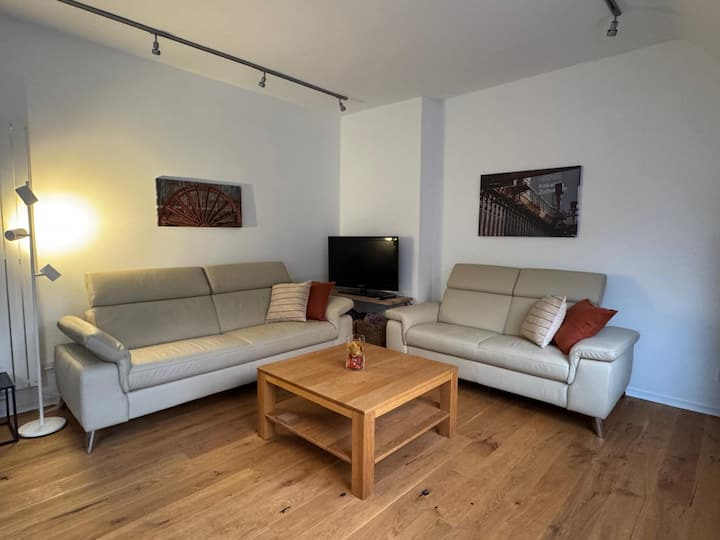 Nooqa: Premium Apartment- 80 M² | Balkon | 2 Bäder - Duisbourg