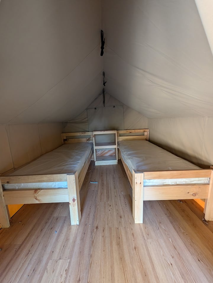 Cozy Tent On Farm Near Lake Lure - Lake Lure, NC