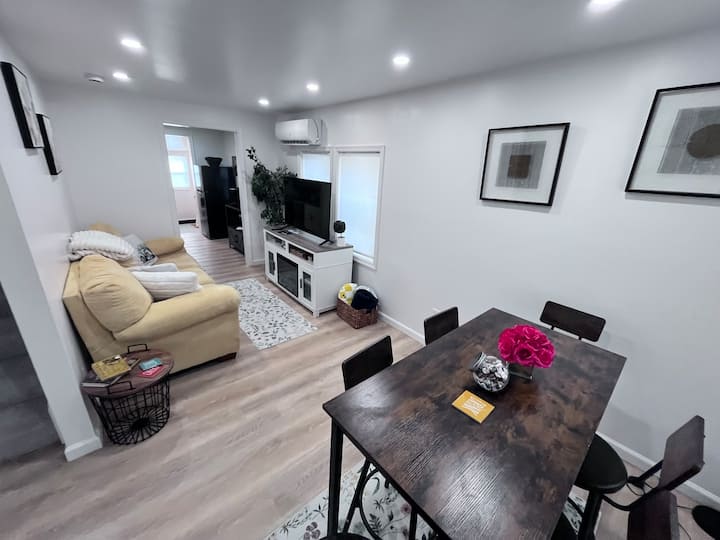 Charming 2br Getaway – Sleeps 4 Near Town - Gettysburg, PA