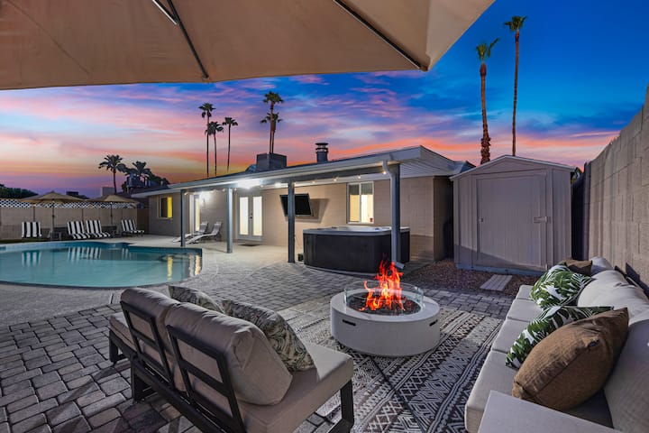 Hot Tub & Pool Getaway Near The Lakes Prime Spot - Tempe, AZ