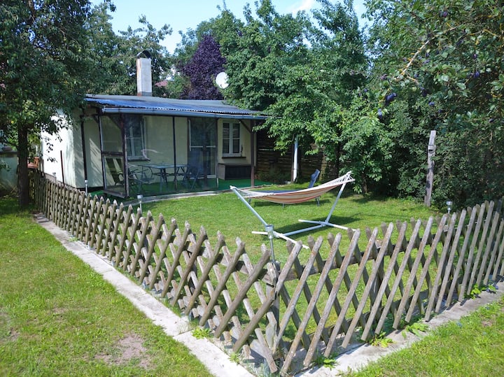 Bungalow Mitten In Der Natur - Waren