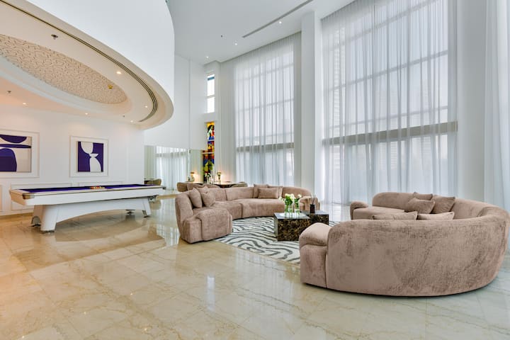 Lux Villa In Dubai Marina With Private Yacht! - Dubai Marina