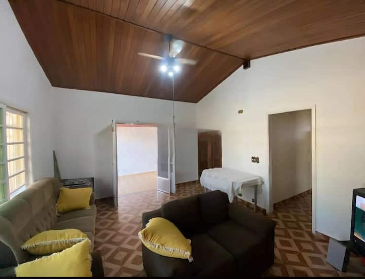 Casa Praia Grande - Espaçosa E Pertinho Da Praia - Praia Grande