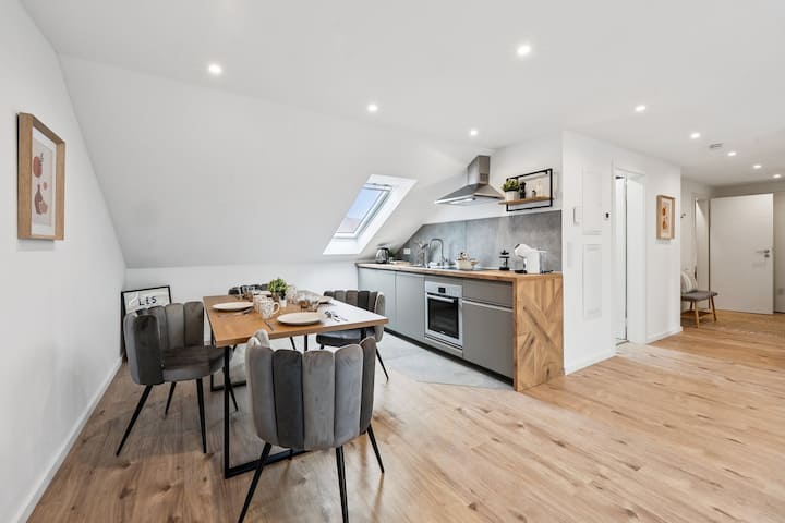 Yello Homes | 4 Gäste | 2 Zimmer | Toller Ausblick - Herzogenaurach