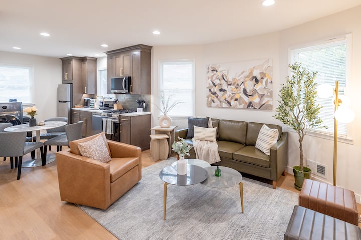 Bloomfield 2br/2ba, Parking, Pets, In-unit Laundry - Montclair, NJ