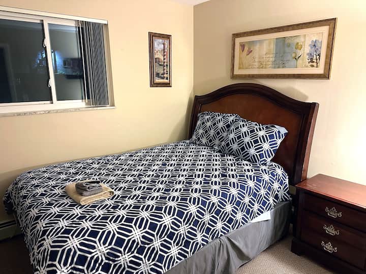 Q Bed-hospitals, Uc, Downtown, Comfort On A Budget - Cincinnati