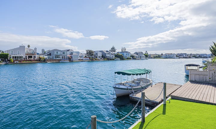 115 - Waterfront Oasis W/ Dock & Sunroom 4br Home - Redwood City, CA