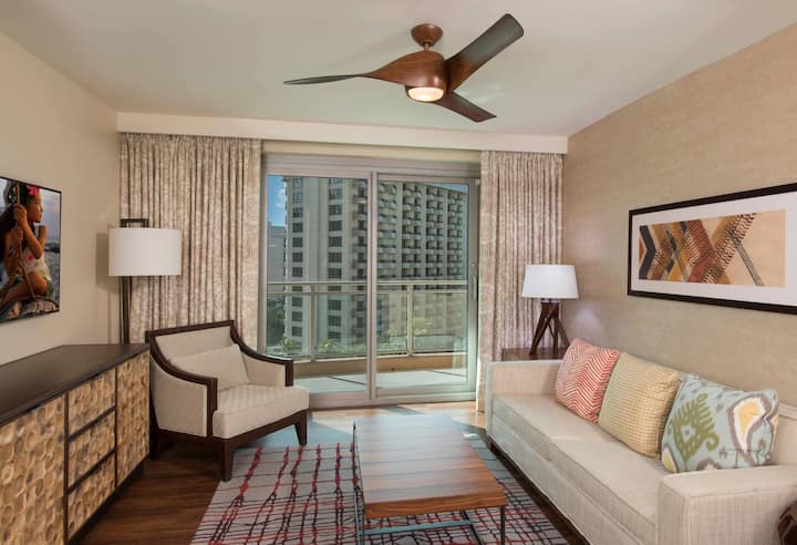 Luxury 2br Waikiki Villa - Honolulu, HI