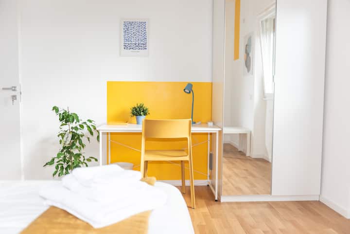 15' Dalla Stazione Di Roma Trastevere - A/c & Wifi - Рим