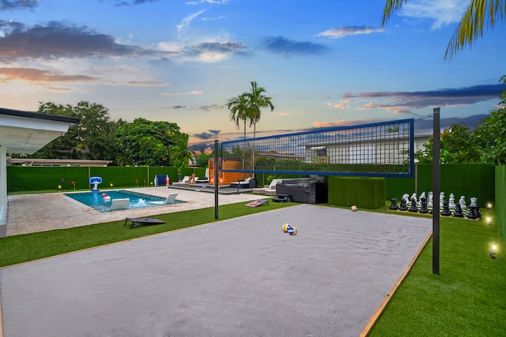 Miami Resort Villa | Volleyball | Jacuzzi | Sauna - Miramar, FL