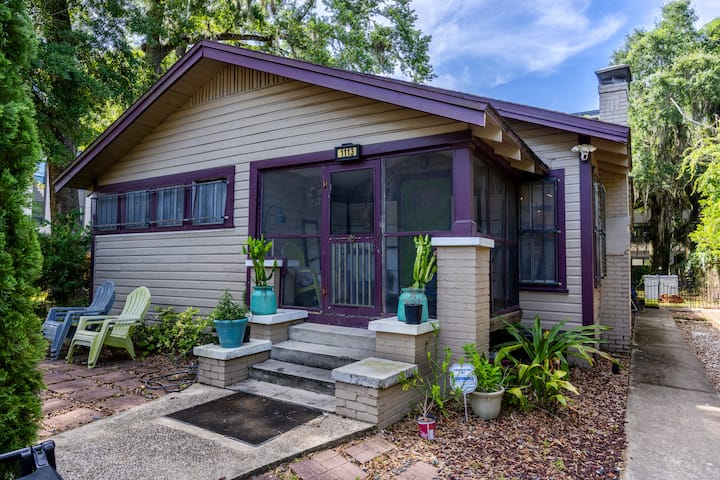 Luxury Retreat Just Steps From Uf Main Campus - Gainesville, FL