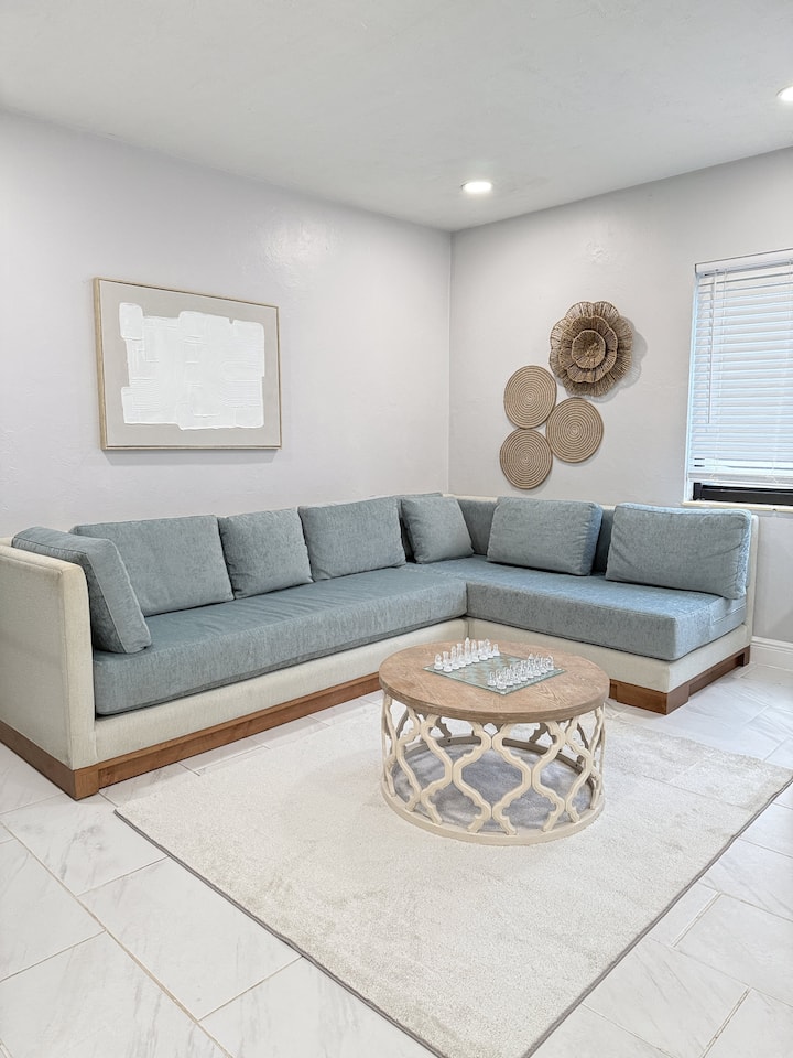 Boho Home With Private Patio & Bbq - Fort Lauderdale, FL