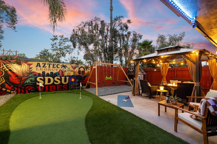 Luxe Sdsu Fun: Golf, Spa, Game Galore, King Bed - La Mesa, CA