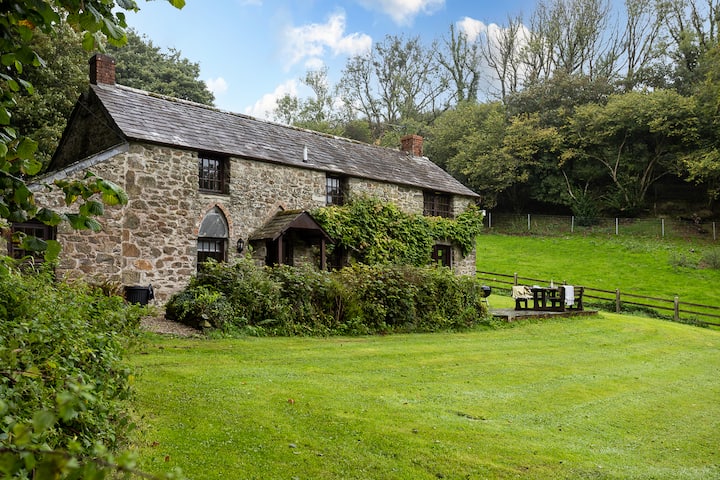 Lovely Stone Farm Cottage | 3 Bed | Trevathan Farm - Port Isaac