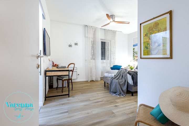 Cozy Room With Garden View - Varenna