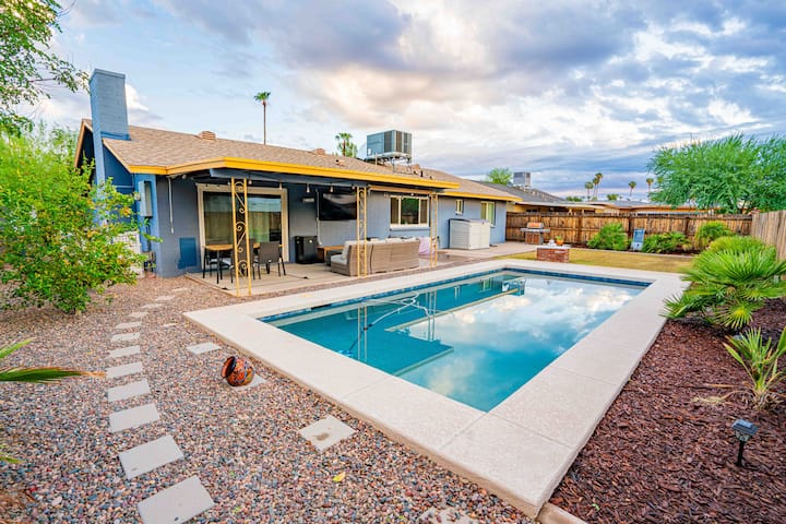 Stylish Tempe Home | Private Pool• Mins To Asu - Tempe, AZ