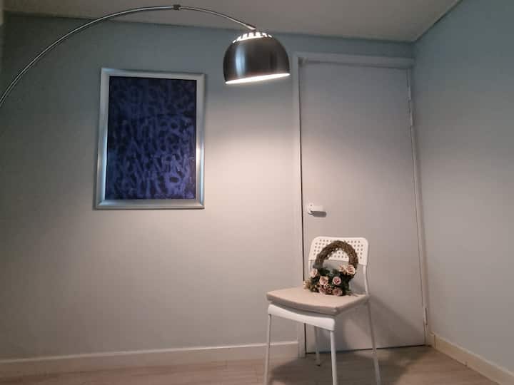 Anytime Checkin Private Studiosd
#Mr.mention - Seoul