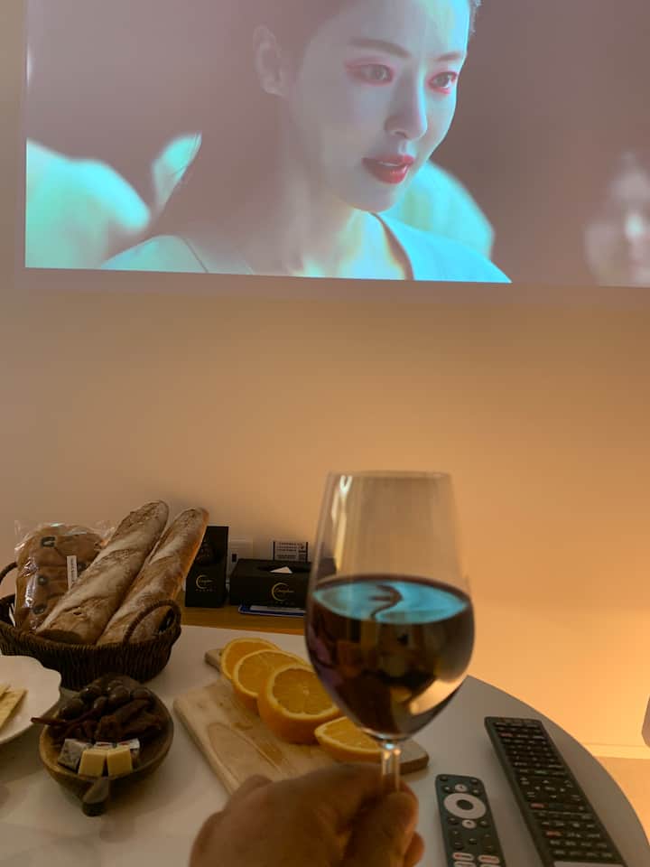 [닌텐도 & 빔프로젝터] 닌텐도 게임 80종(마리오시리즈, 스포츠게임) Ott디즈니+ㅣtv - Incheon