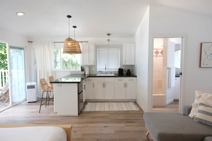 Rocky Point Surf Loft - Ocean Front - Haleiwa, HI