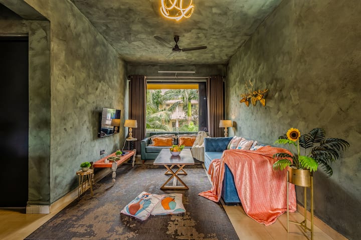 Aesthetic 2bhk | Walkin Vagator Beach | Pool View - Goa