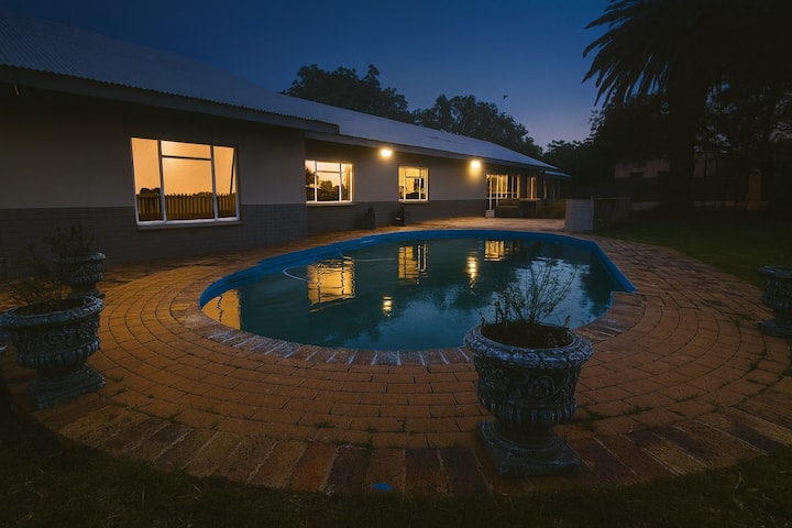 The Bloemhof Stay - Bloemhof