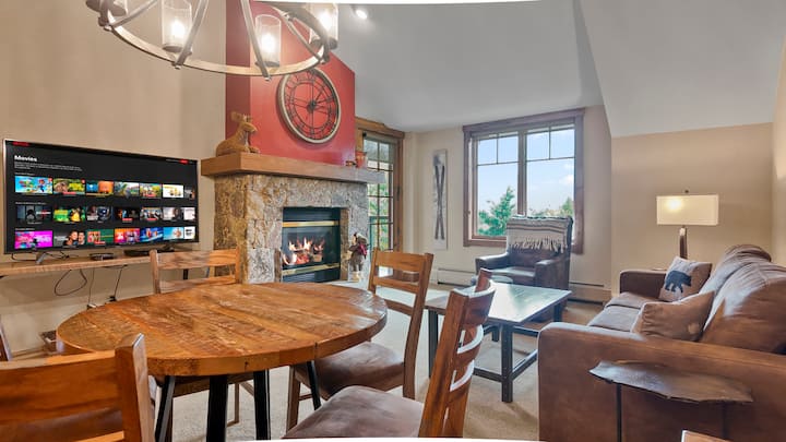 Ski-in Penthouse Suite - Steps To South Gondola - Breckenridge, CO